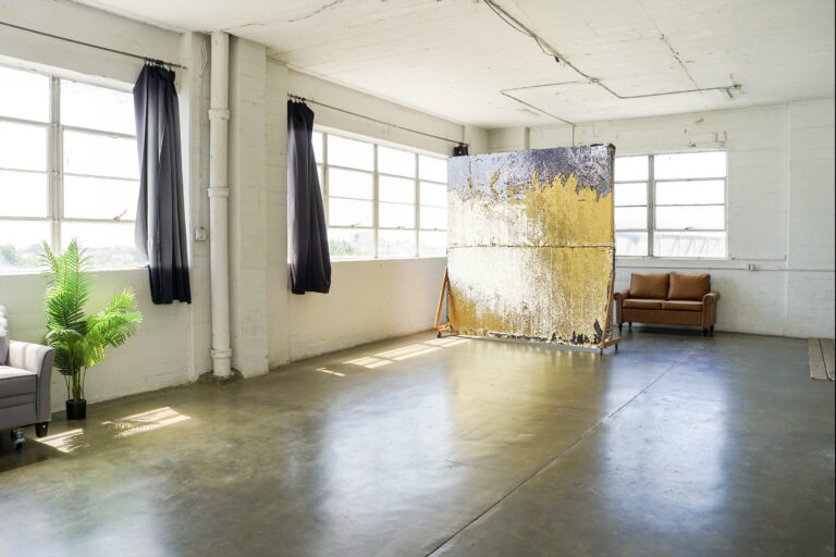 Daylight Photo Studio for Rent with Cycwall in Los Angeles - FD Photo ...
