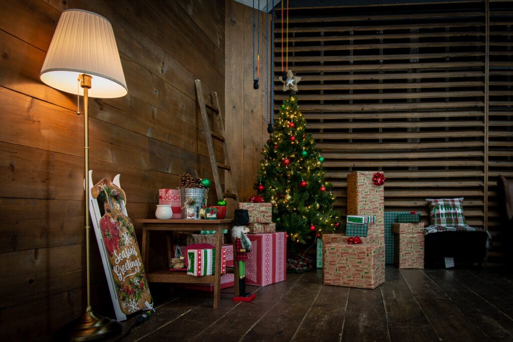 4 Christmas Setups at FD LA Locations! | FD Photo Studio