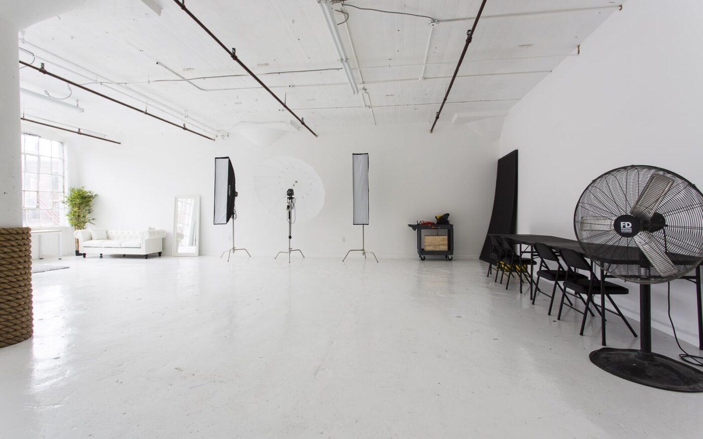 Aaron Barrera at FD Studios | FD Photo Studio