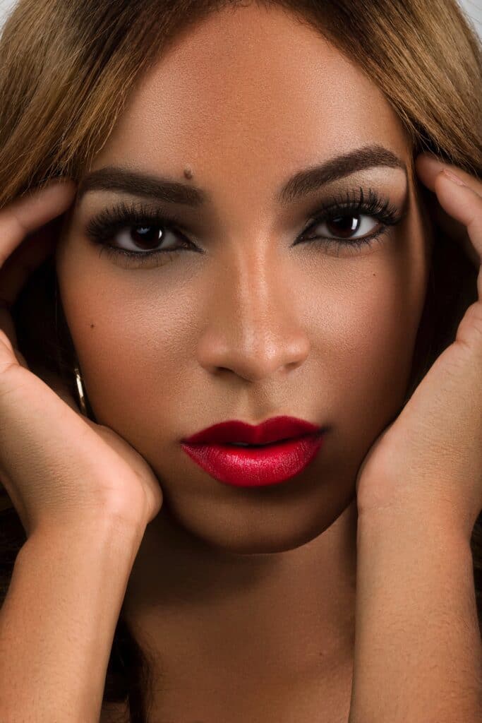 James Roundtree's Beauty Photography | FD Photo Studio